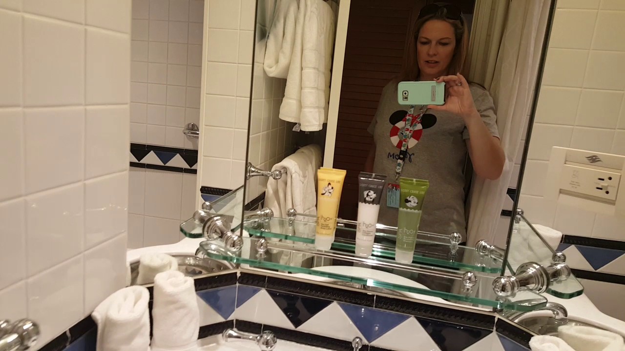 Disney Magic Cabin 8512 Tour - YouTube