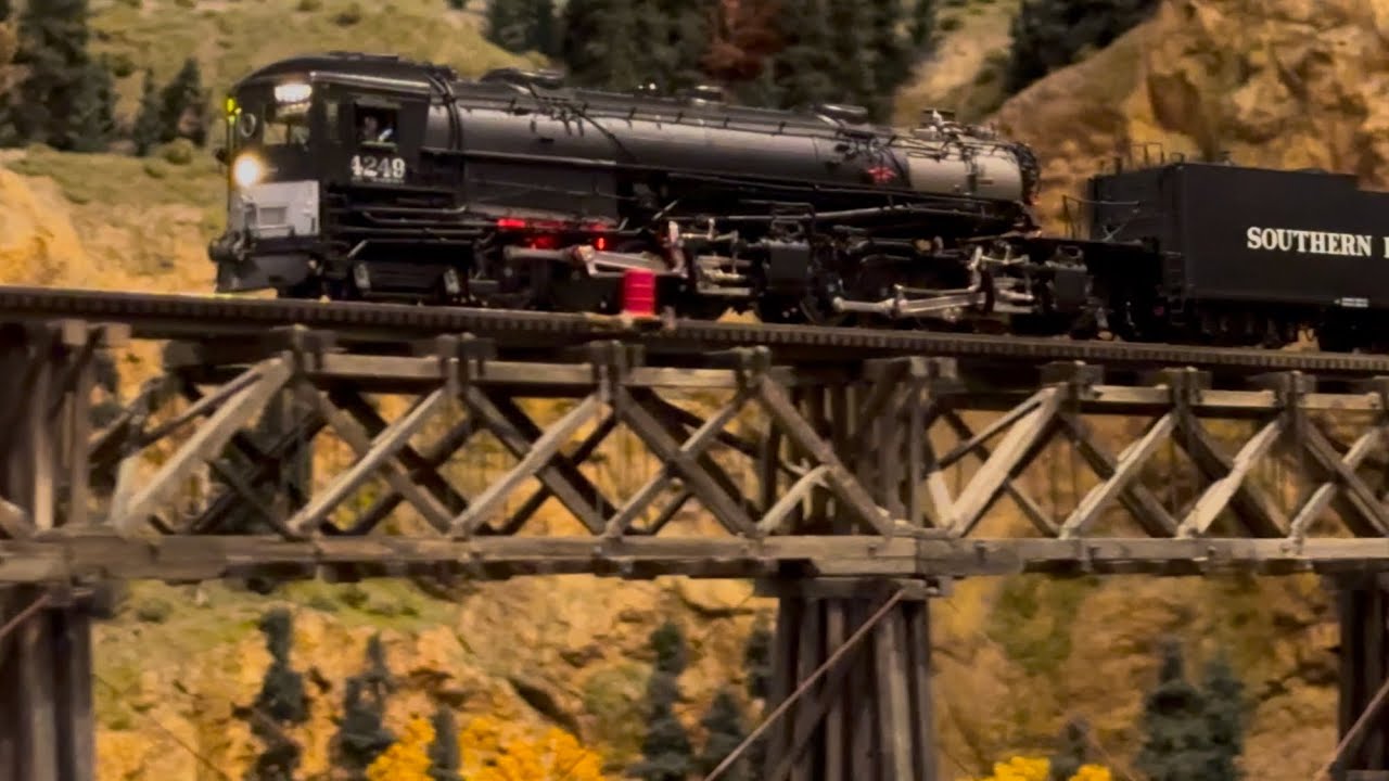 Southern Pacific Cab Forward 4249 Around the Layout - YouTube
