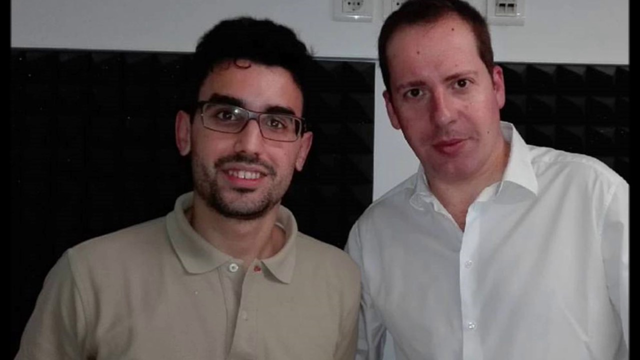 Conversas de Esquina com Hugo Gilberto - YouTube