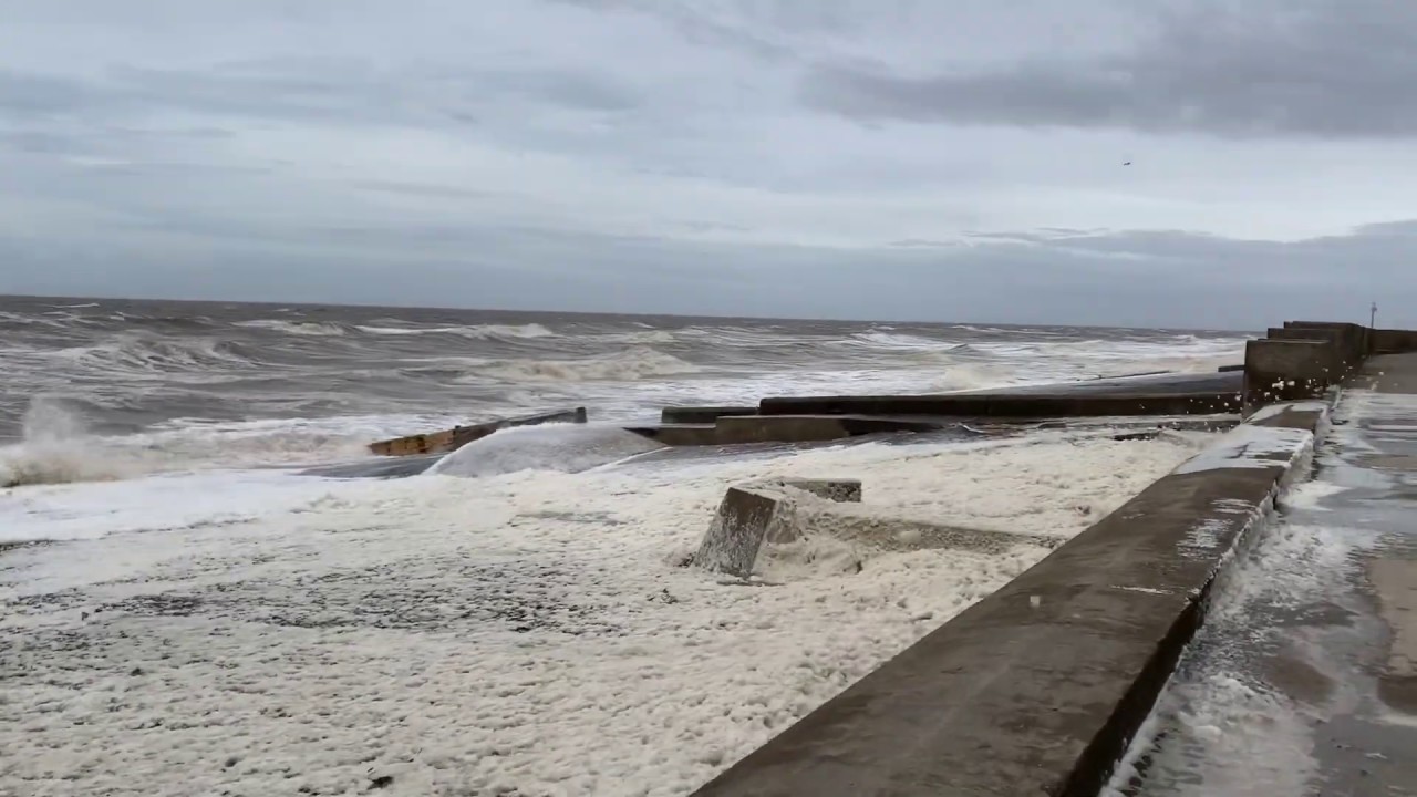Foamy Walk Along Rossall Beach at Cleveleys! 23.5.20 - YouTube