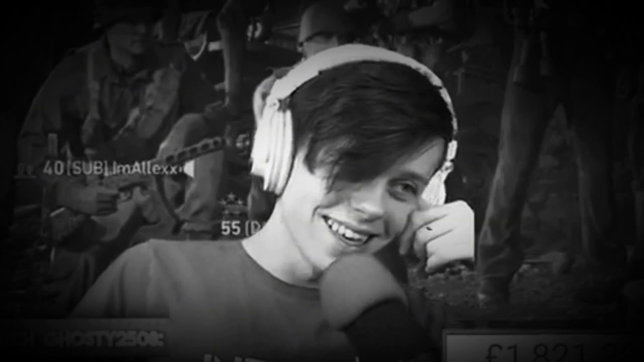 YouTuber cry’s on camera [imallexx joke video] - YouTube