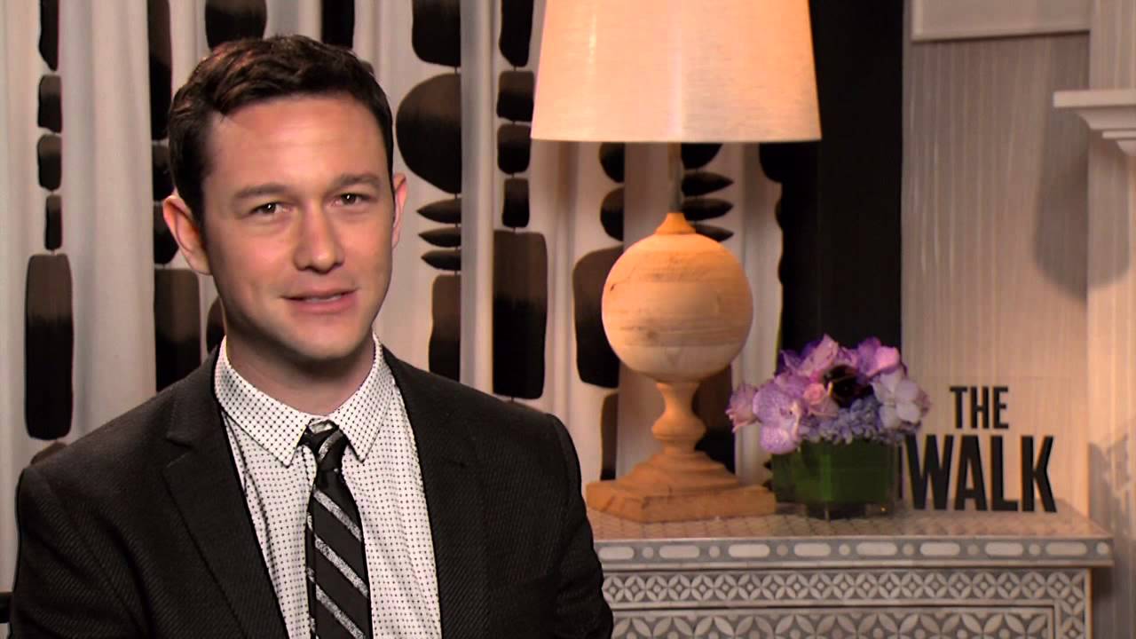 The Walk: Joseph Gordon-Levitt "Philippe Petit" Official Movie ...