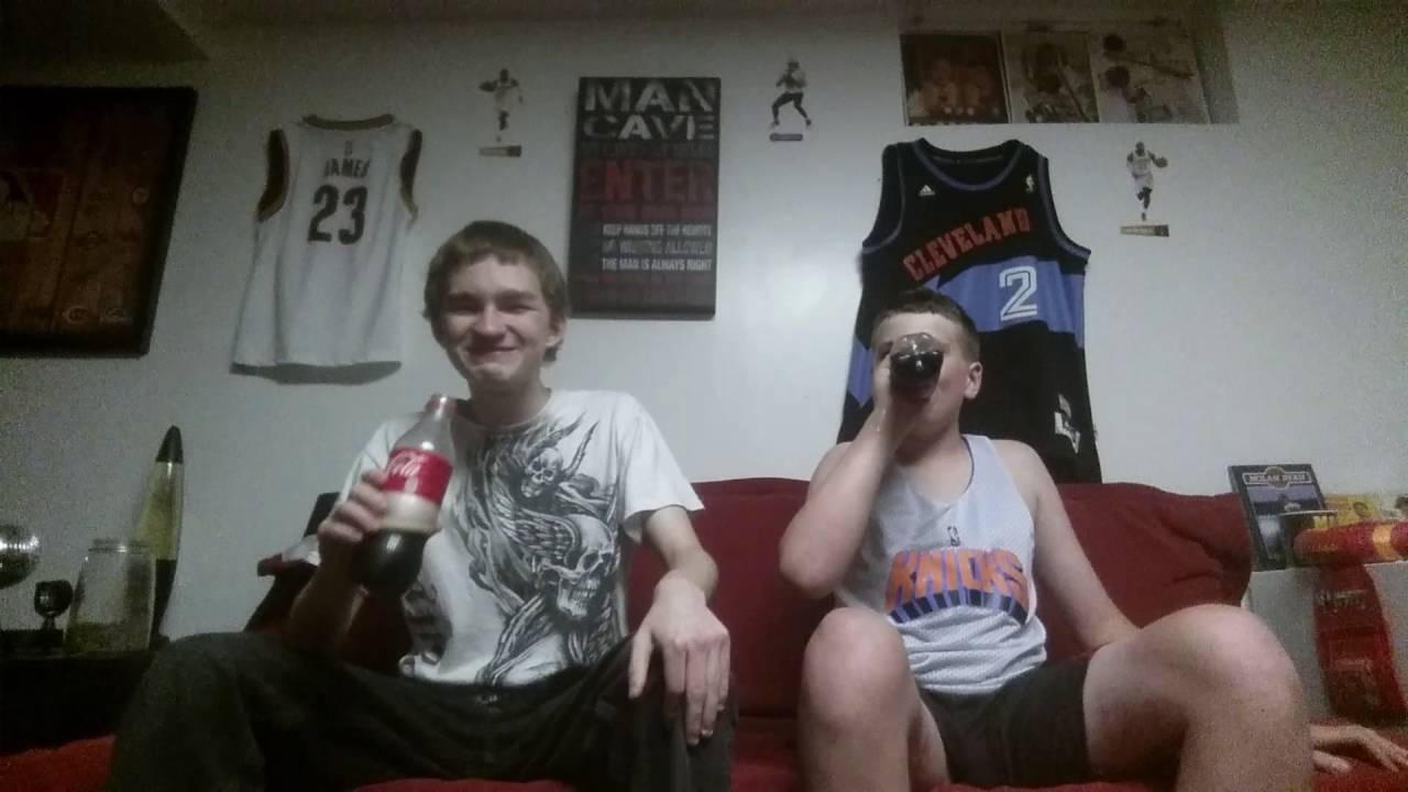 Pop chugging competition - YouTube