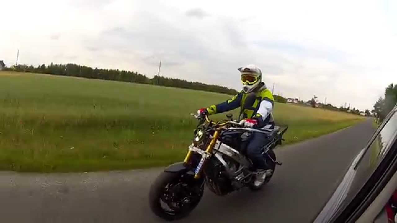 Honda CBR 600 F4i STUNT początki - YouTube