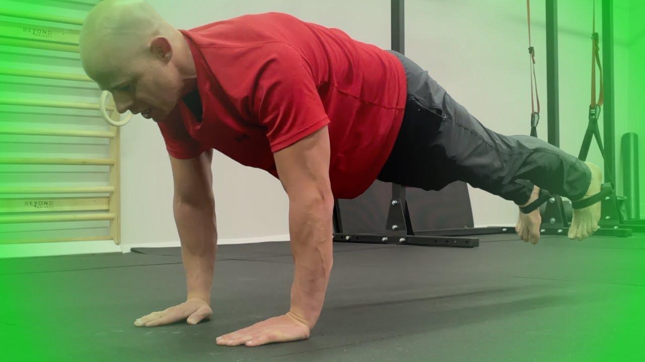 Quick Suspension Ab and Core Workout - YouTube