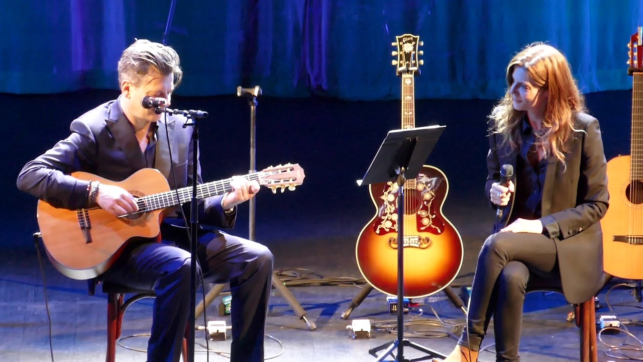 Benjamin Biolay et Chiara Mastroianni "Billy Bob a raison" Folies ...