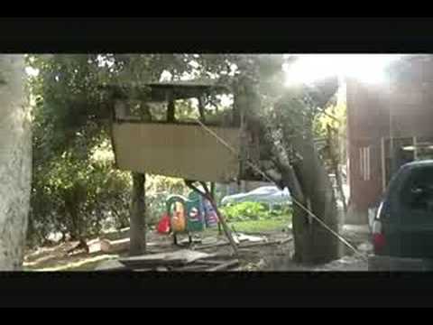 How to tear down a treehouse - YouTube