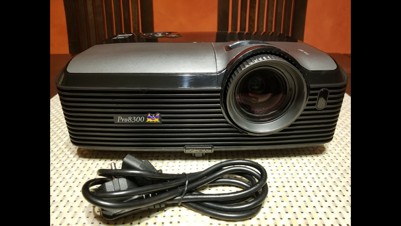 Viewsonic Pro8300 - YouTube