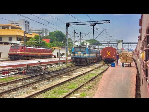 Arriving and Departing Thiruvananthapuram Central TVC_Indian Railways🇮🇳 ...