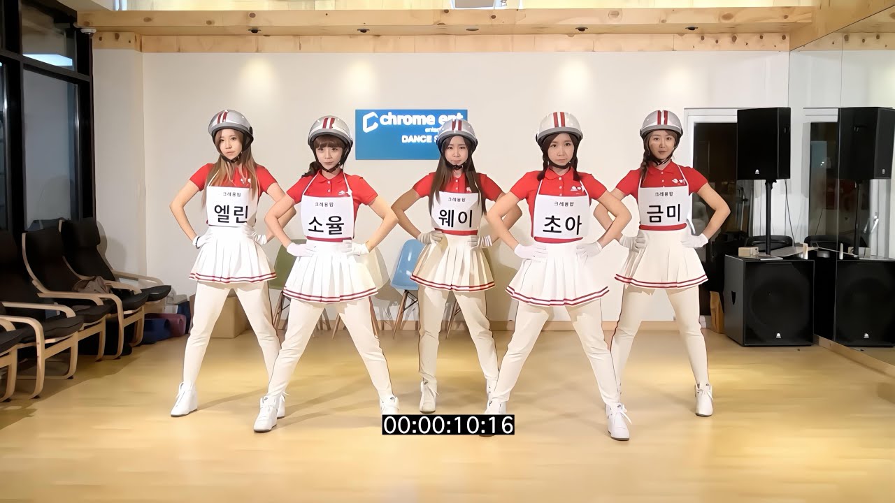 Crayon Pop (크레용팝) - Bar Bar Bar | 2013 Dance Studio Rehersal [4K] - YouTube