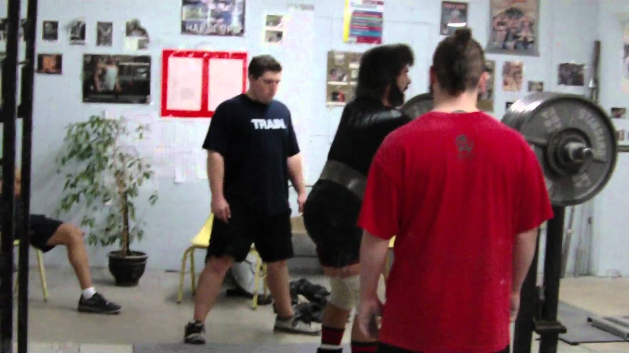 Coach Dale Rhoades 600lb Squat - YouTube