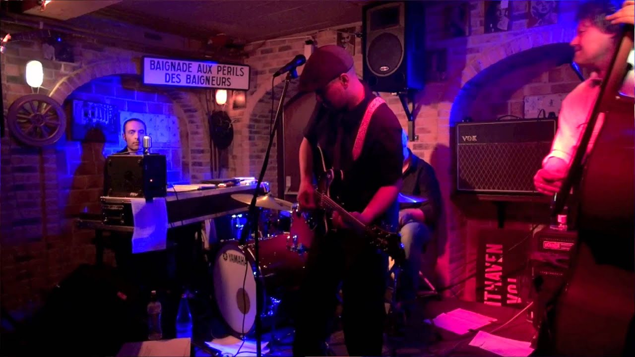 Boogie Dog - The Boogie Dogs - YouTube