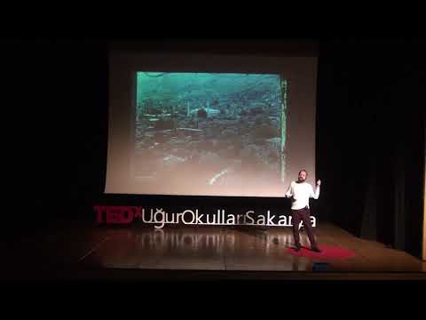 Kaybolan İstanbul'un Peşinde | Mehmet Dilbaz | TEDxUğurOkullarıSakary