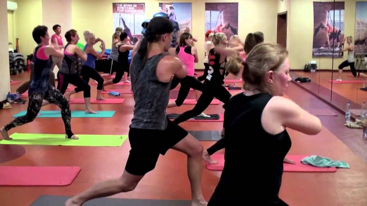 Sylwetka Fitness Club - deepWORK® - YouTube