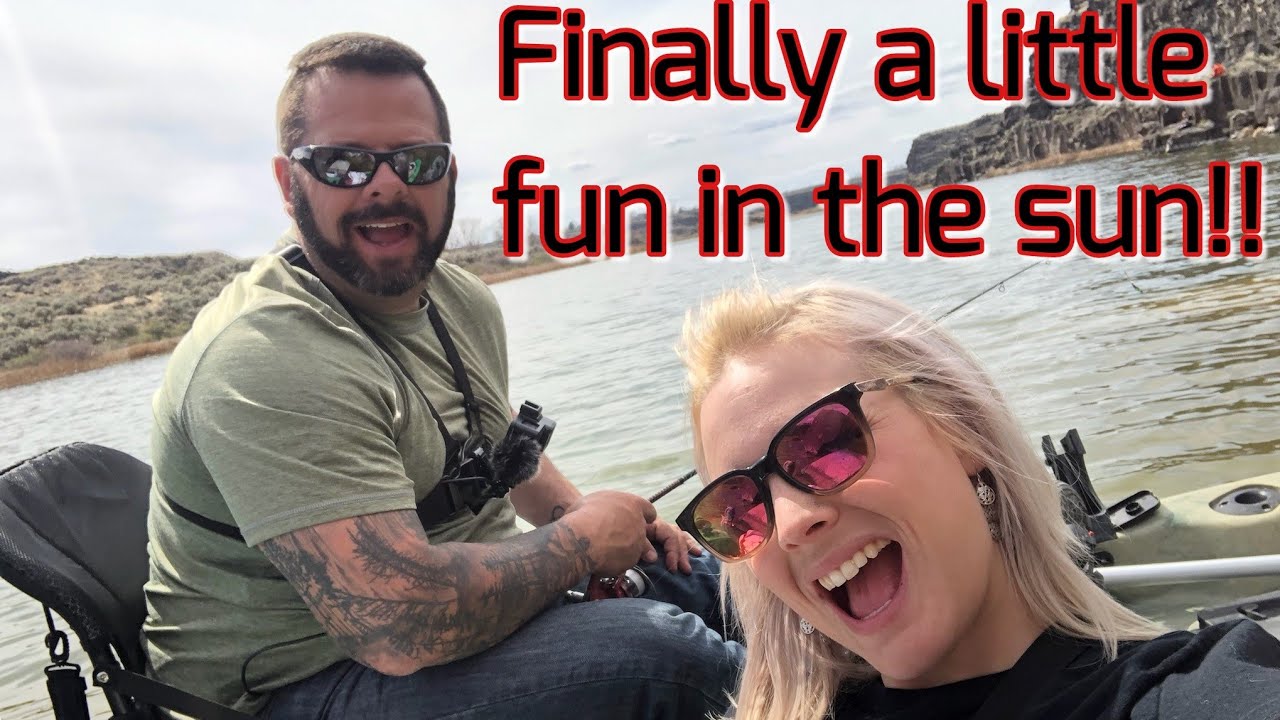 Kayak fishing with the wife - YouTube