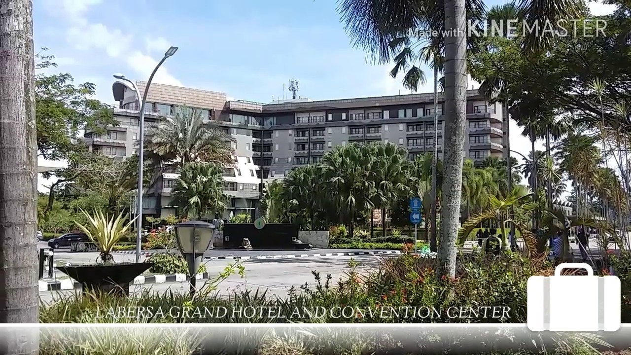 Grand Labersa Hotel and Convention center Pekanbaru Riau - YouTube