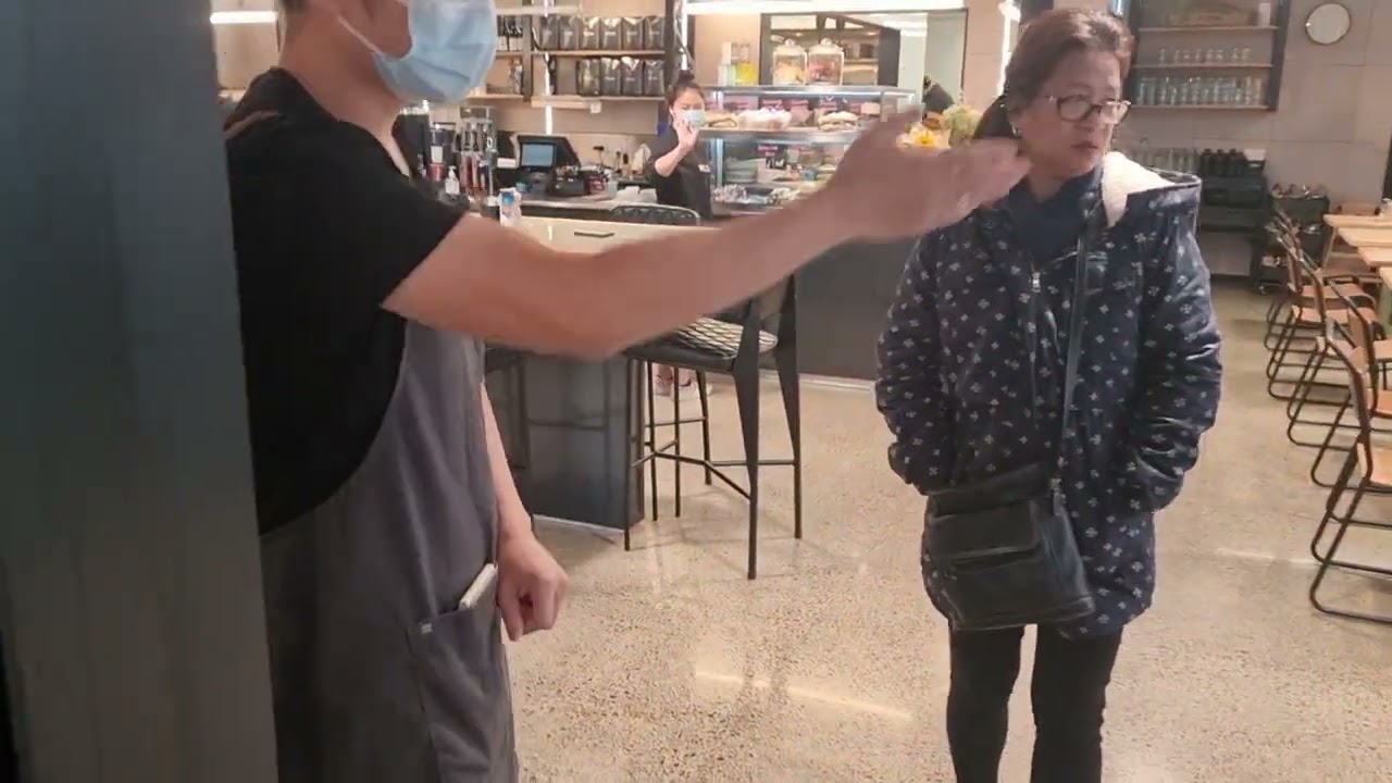 Melba karaka - YouTube