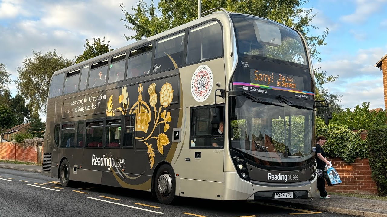 Reading Buses ADL Enviro400 MMC 758 (YX64VRU) Not in Service - YouTube