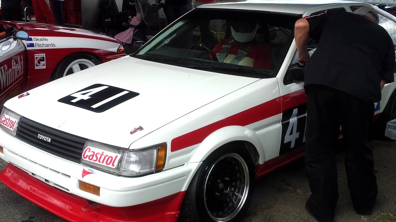 Lakeside Park - Group A Toyota AE86 Idle - YouTube