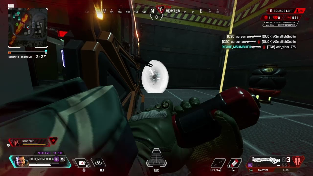 Fragment streamer building chaos||Apex KE - YouTube