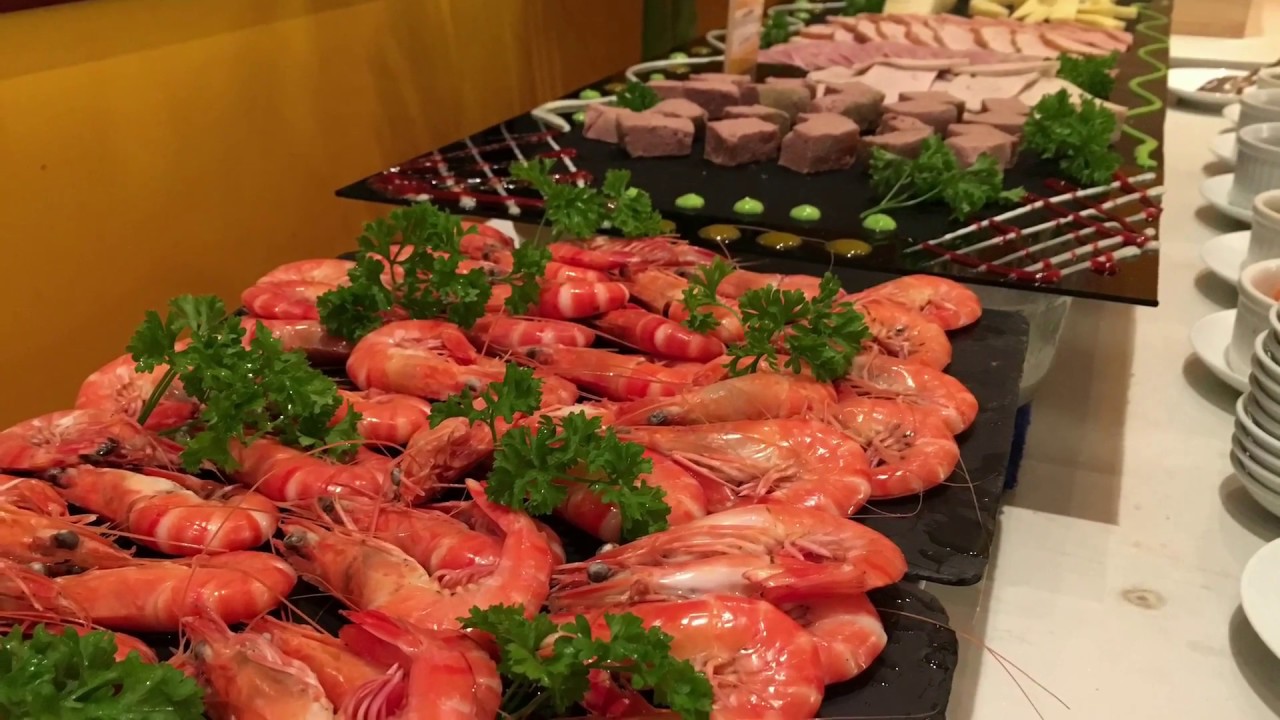 Vietnamese buffet at a glance - YouTube