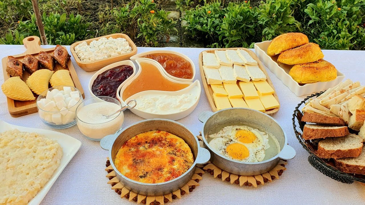🇦🇿TRADİTİONAL AZERBAİJANİ BREAKFAST | ASMR FOOD - YouTube
