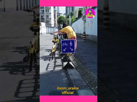 Maladeslar 😂😂😂😂