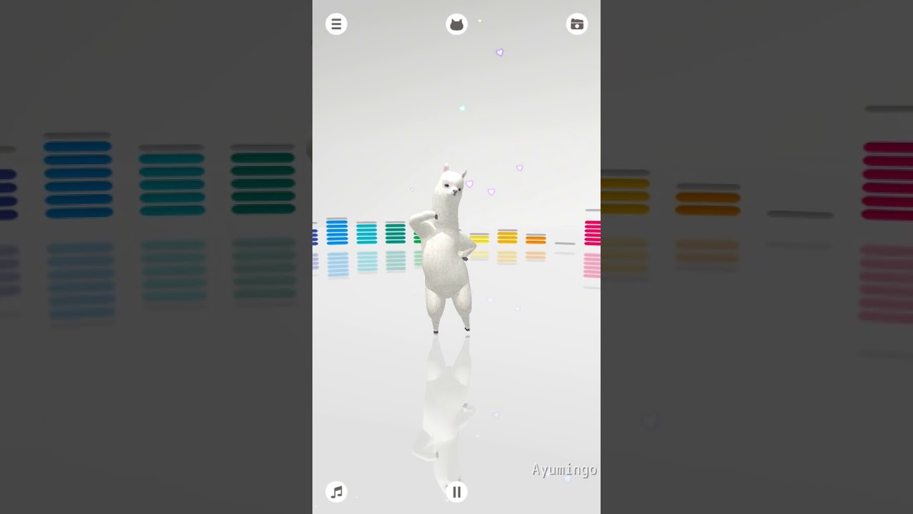 Cuteeeeee Alpaca dancing - YouTube