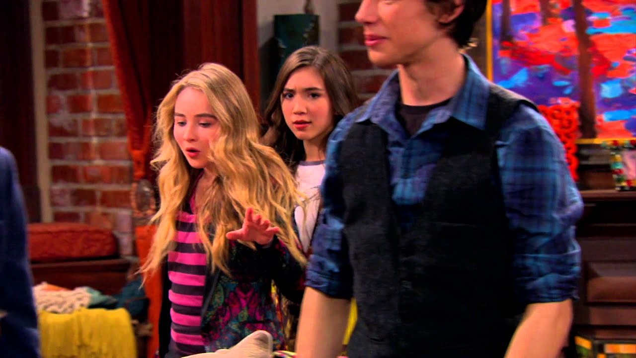 Disney Channel España | Riley y el mundo - Riley y la patata delatora ...