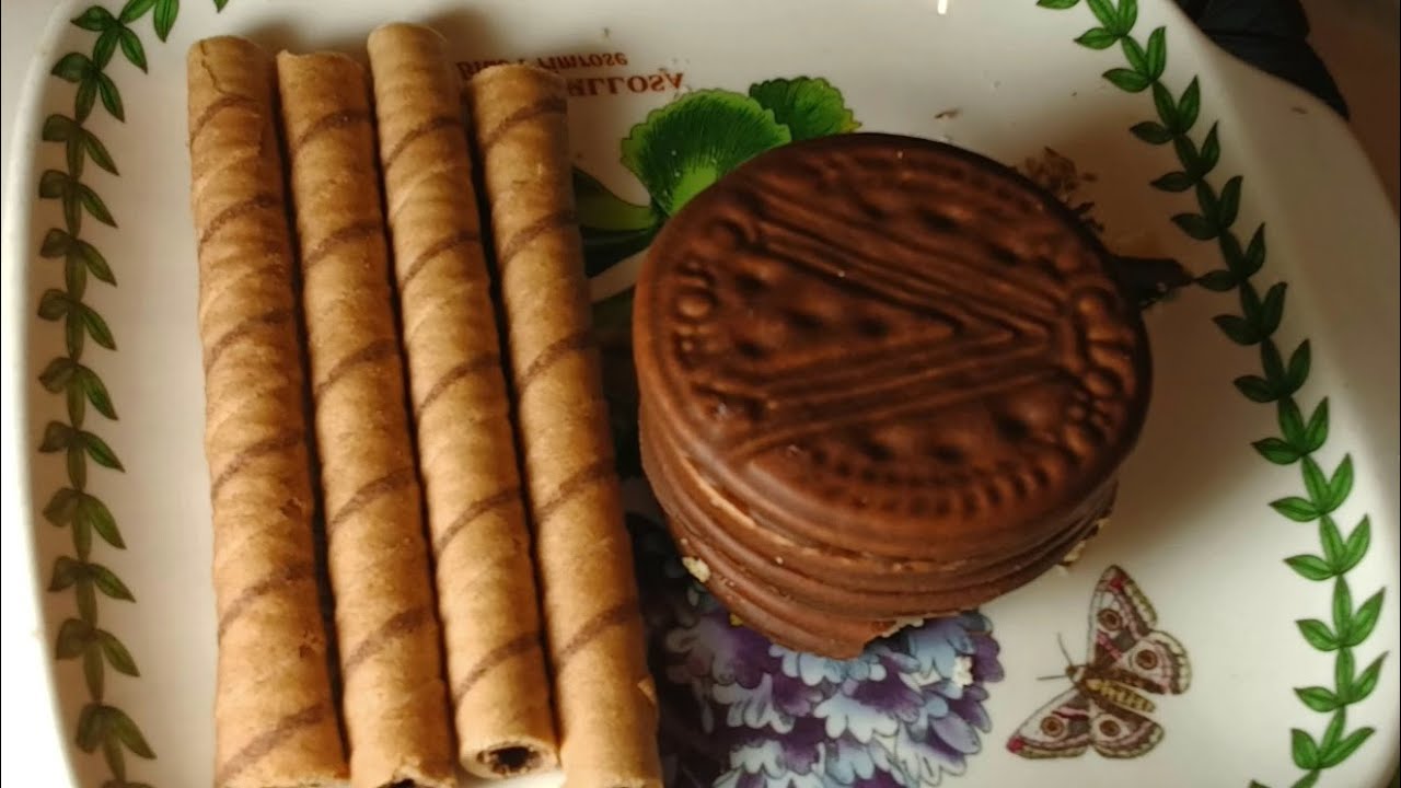 구독자 100명 기념 사랑을 많이 받은 롤리폴리과자, 빅파이과자 Roly Poly Big Pie Snacks ASMR - YouTube
