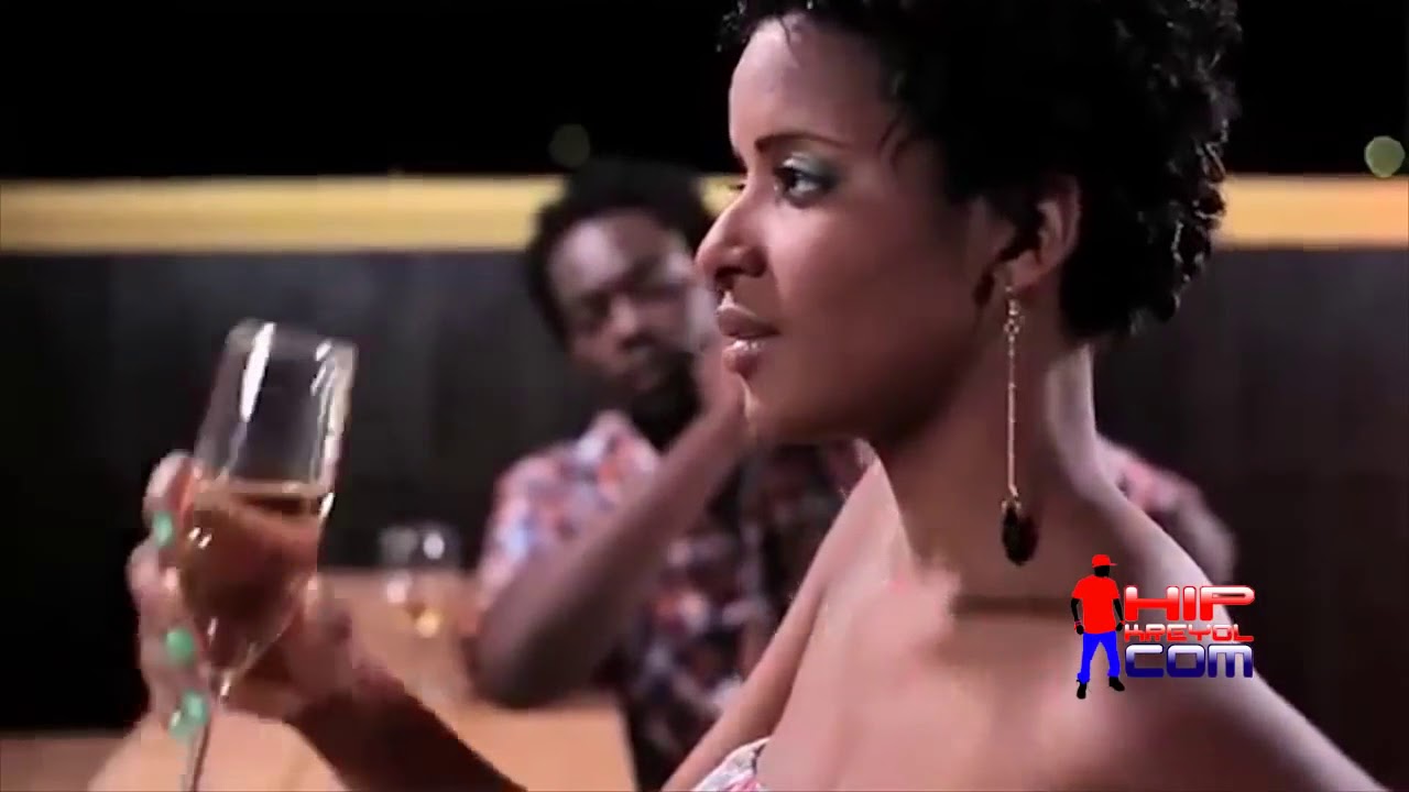 Princess Eud Official Video Yon Ti Logik - YouTube