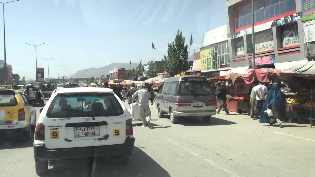 Driving in Kabul traffic - YouTube