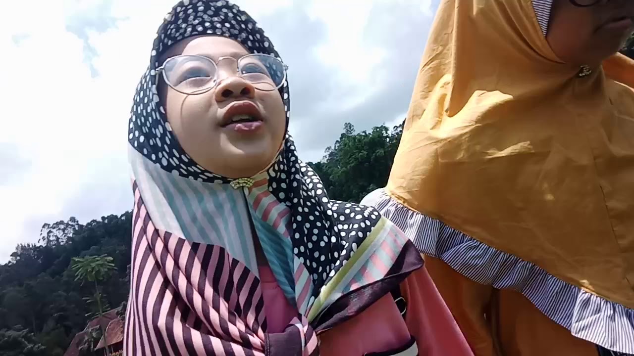 Taman bunga mawar garut. ~♥~ - YouTube