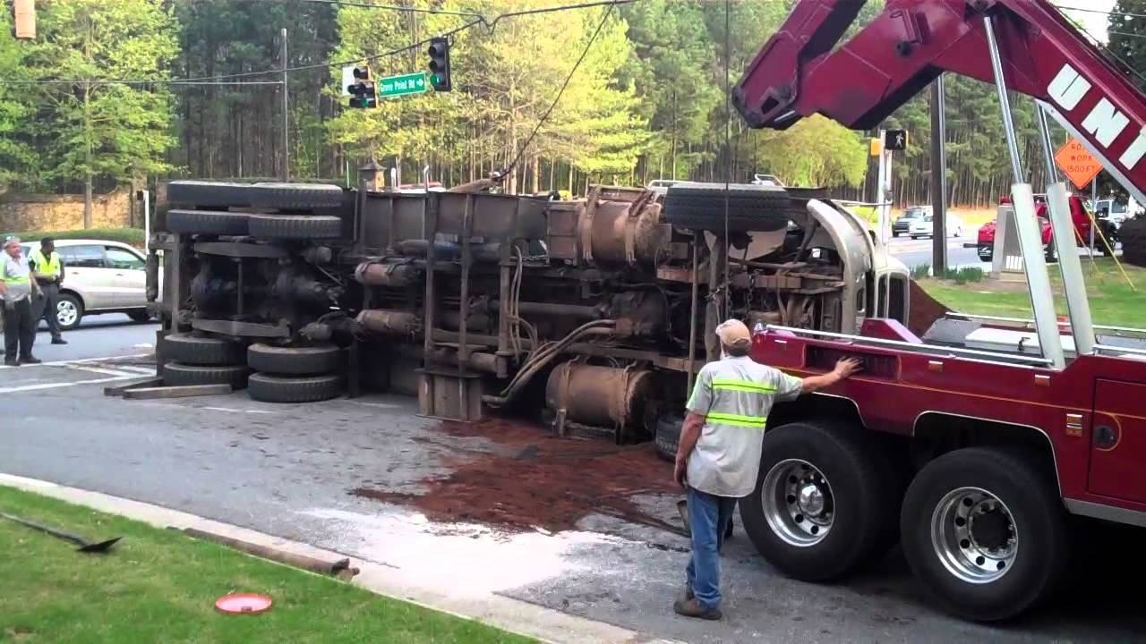 Righting the flipped over truck (long) - YouTube