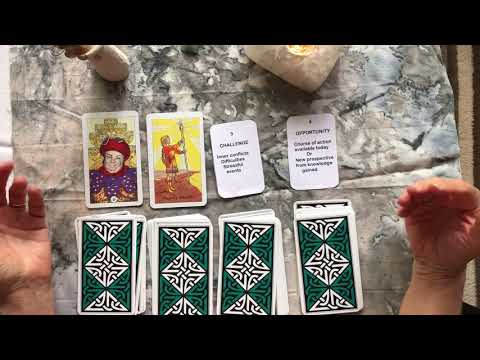 How To Do A Four Card Tarot Spread