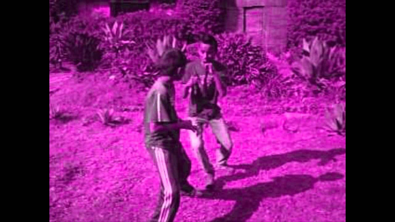 une combat rigolo - YouTube