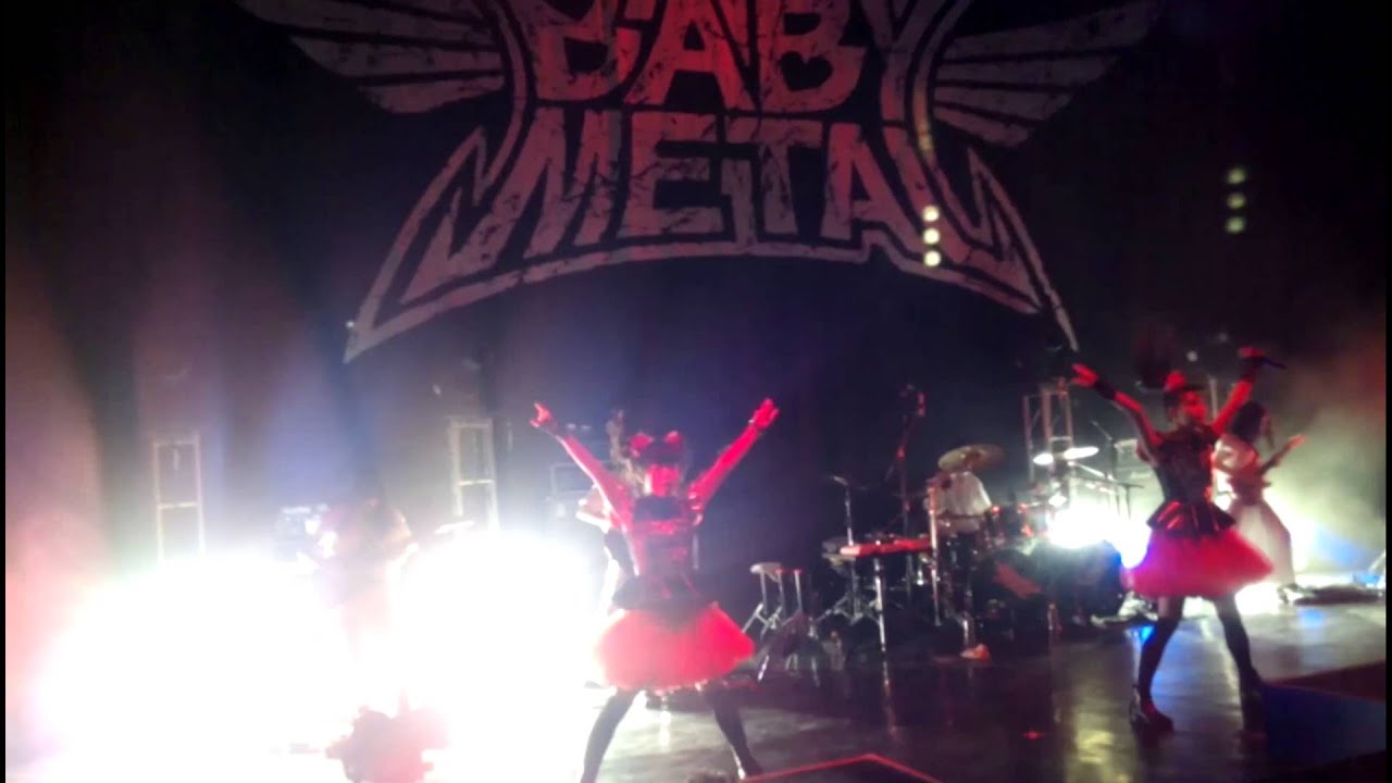 Babymetal - Line!. Mexico 2015 - YouTube