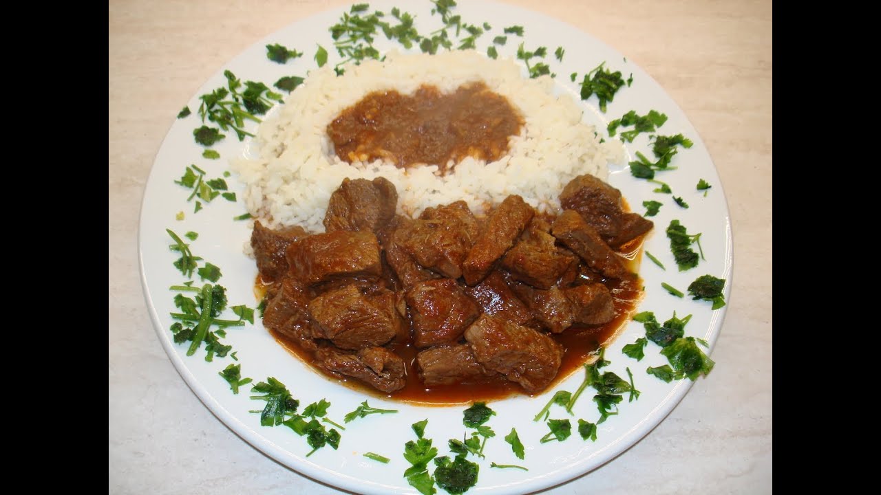 Braized Veal (Μοσχαράκι Κοκκινιστό) - Recipe - YouTube