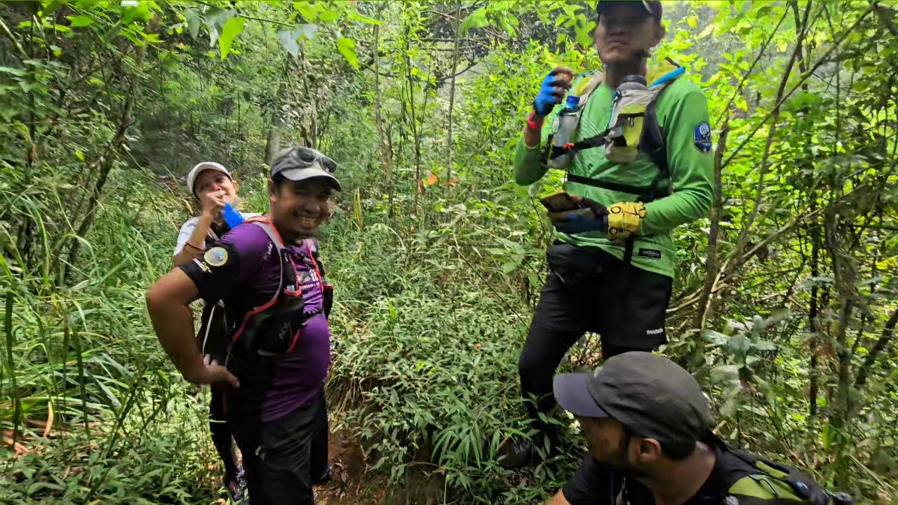 Trail run, puncak lincing ke budug asu lintas sana sini. - YouTube