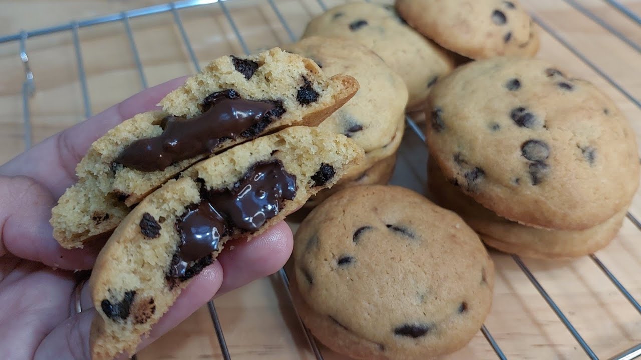 KUE KERING COKLAT chocolate chip Cookies - YouTube