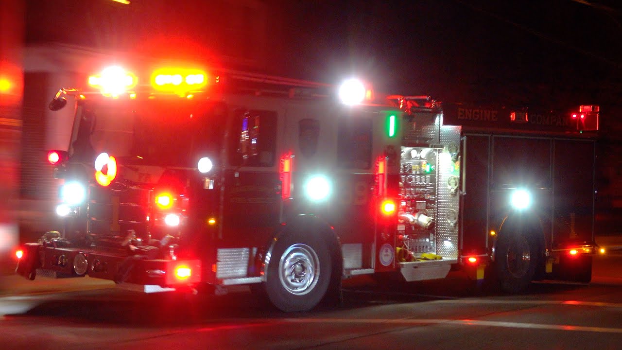 Garden Spot Fire Rescue Engine 39-1 & Rescue 39 Responding - YouTube