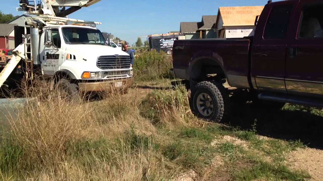 Powerstroke tries to help out semi fail... - YouTube