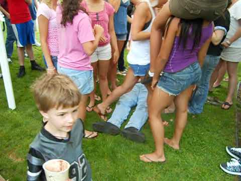 Pete Tino/The Human Floor, World Record, at Hanks Dairy Bar, in Plainfield, CT. June 6, 2010