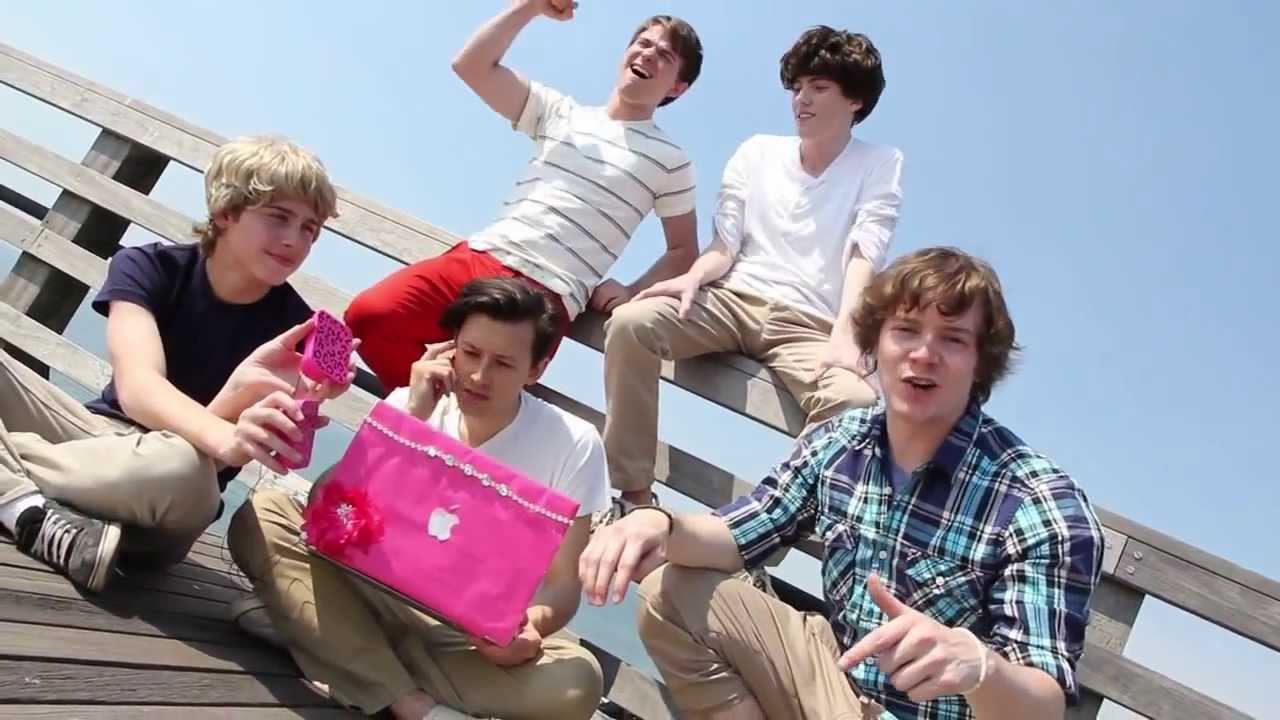 The Key of Awesome! What Makes You Beautiful One Direction Parody! Key ...