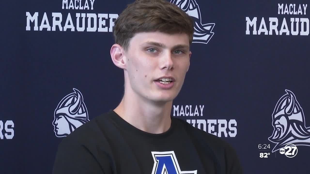 Maclay's Sawyer Stone signs with Aurora - YouTube