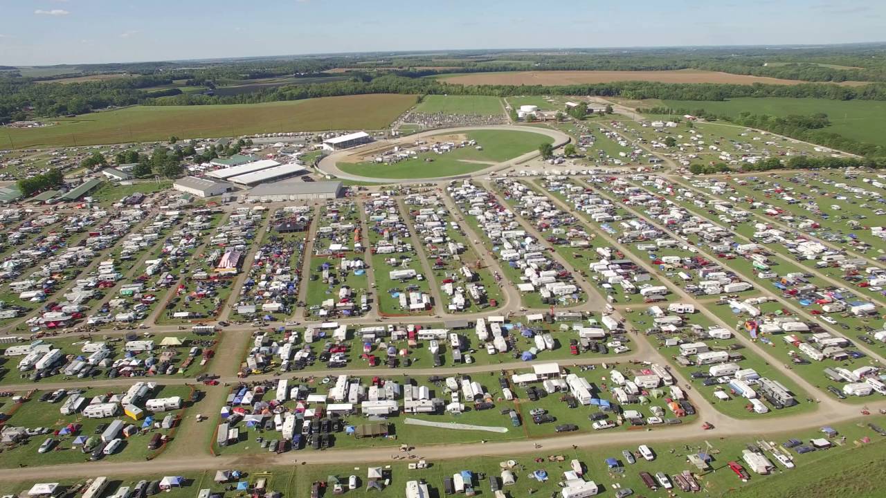 4K flight above the 2016 Easyrider Rodeo - YouTube