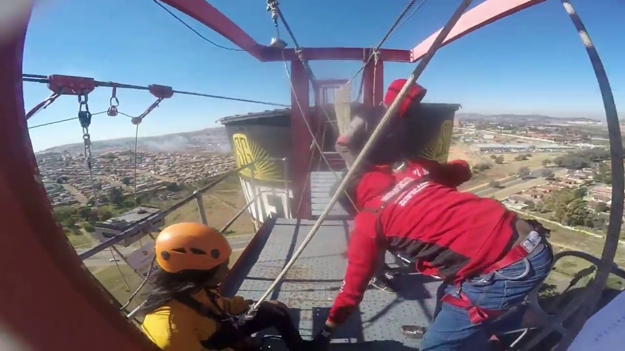 Jumping of a 33-story tower!| Soweto Towers|Bungee Jumping! 🥵!|#sowetotowers|#sowetotowersbungee ...