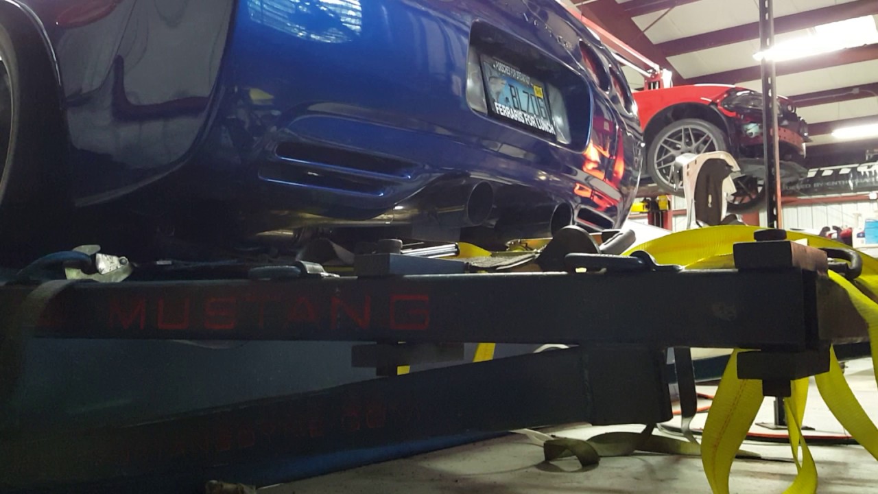 C5R Block 427 C5Z. On the rollers - YouTube