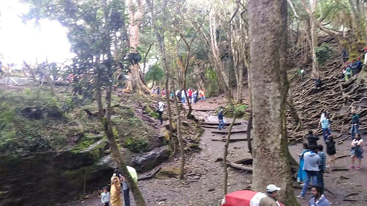 Guna Caves @ Kodaikanal - YouTube