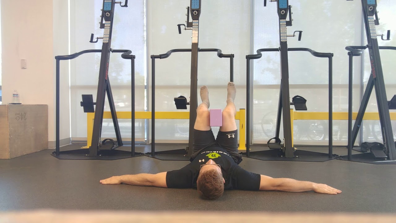 Lower Trunk Rotation - YouTube